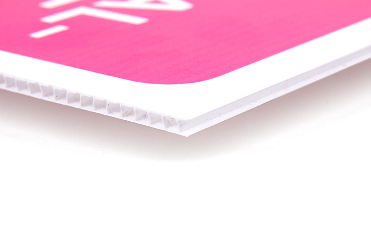 Order fast and online your channel plates | Print&Bind