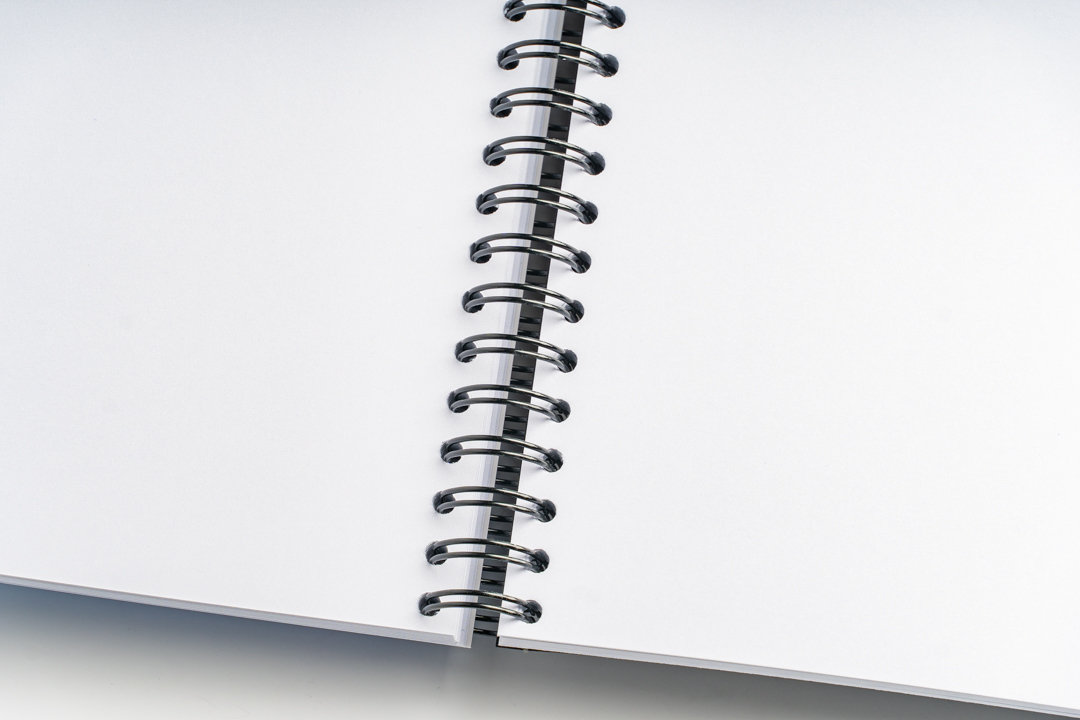 Schetsboek bedrukken met eigen ontwerp online | Print&Bind